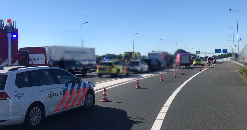 A73 dicht bij Venlo vanwege ongeval | Rijkswaterstaat Verkeersinformatie